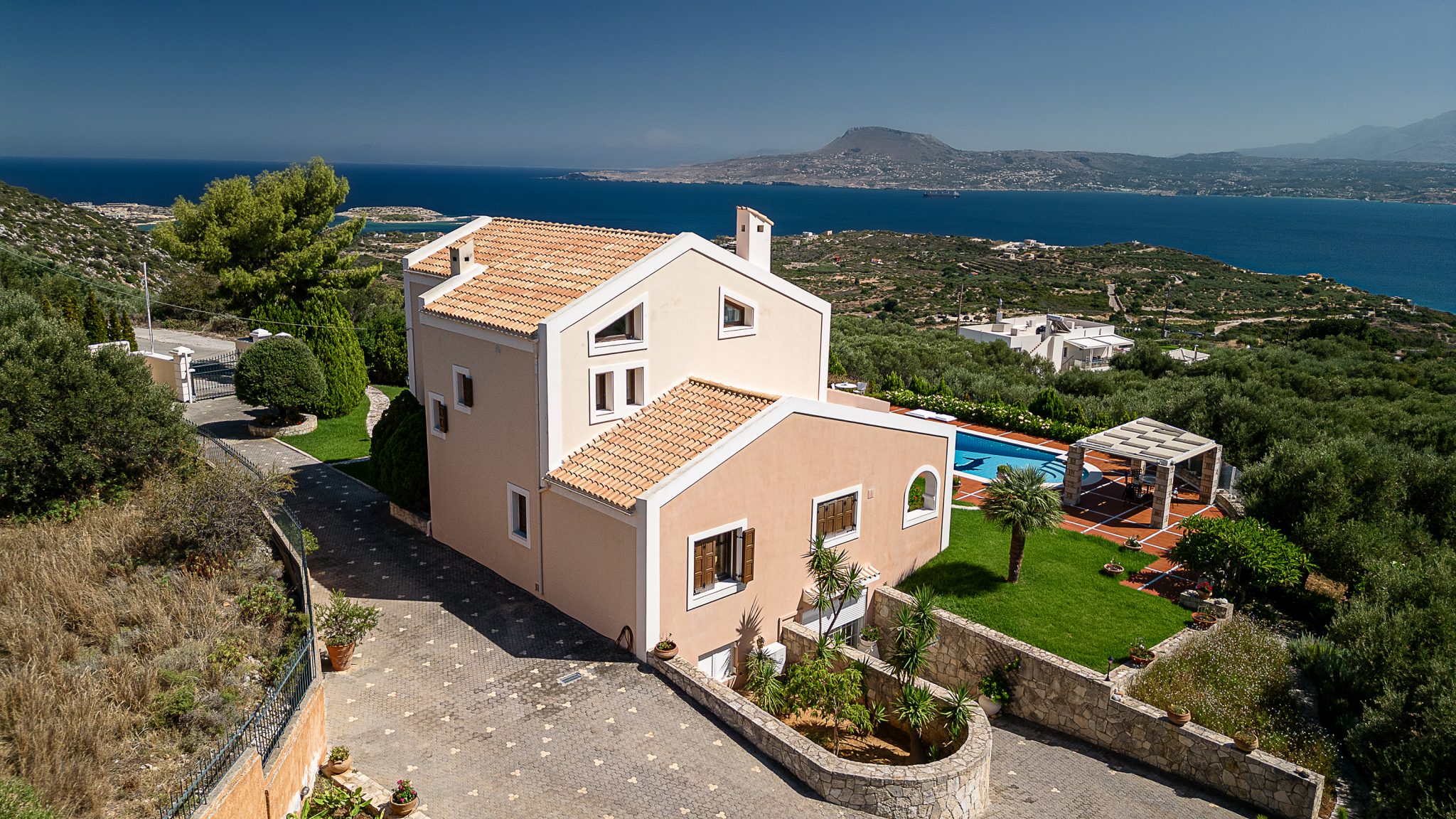 villa for sale in chania Crete with unobstructed sea views